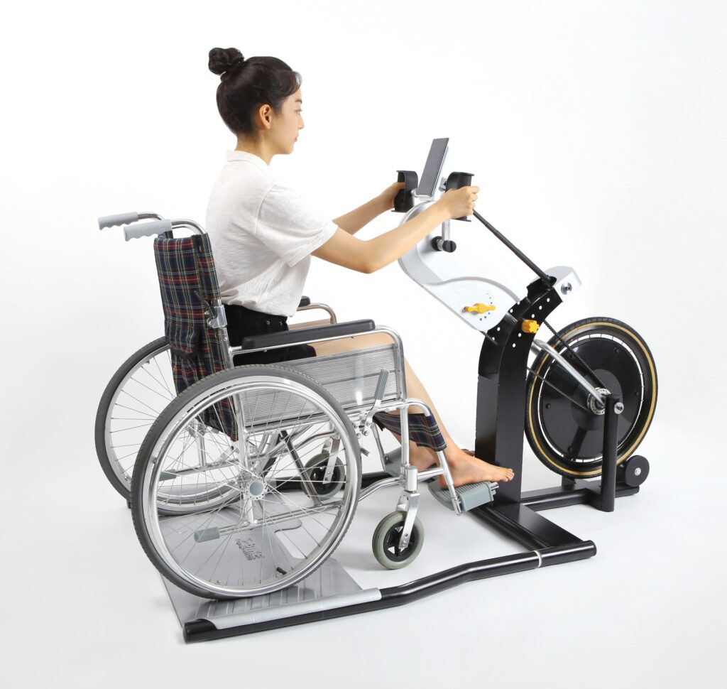 Hand Bike for People with Spinal Cord Injury – YOUNG JUN KO